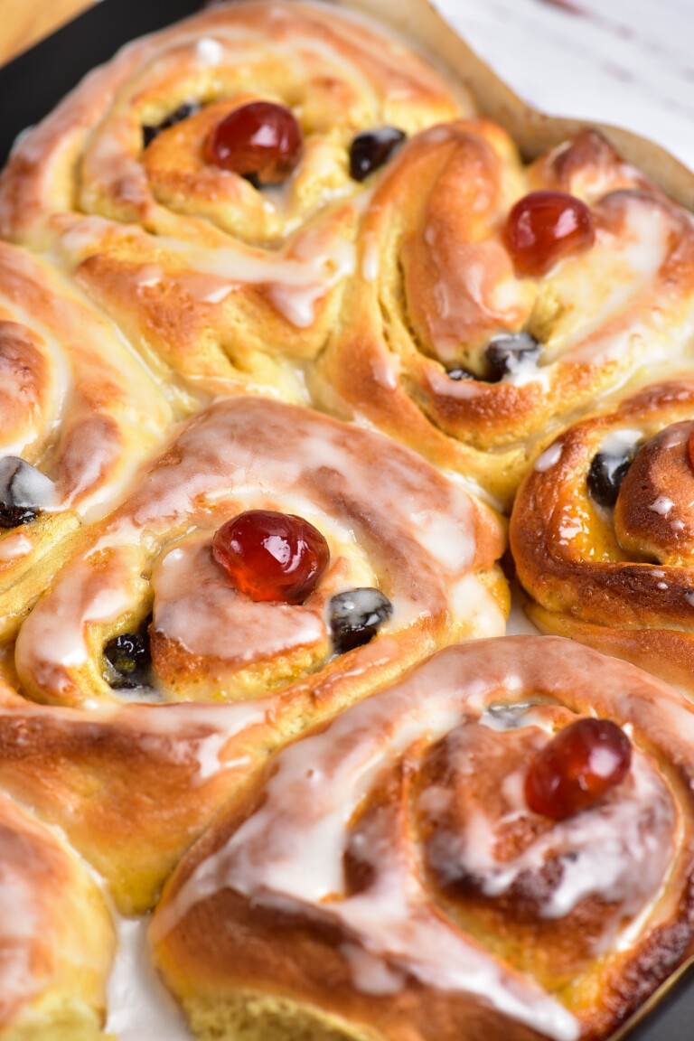 Easy Belgian Buns Recipe - Sims Home Kitchen