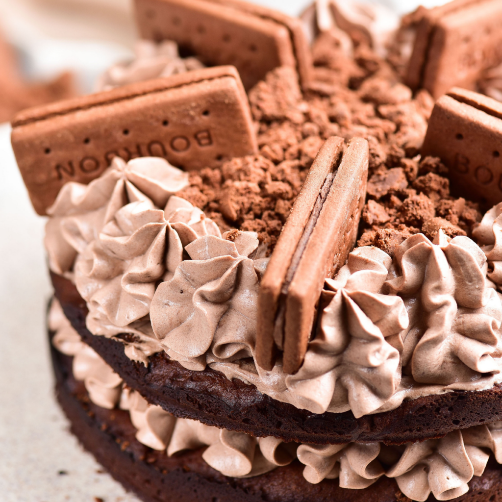 Chocolate Bourbon Biscuit Cake - Sims Home Kitchen