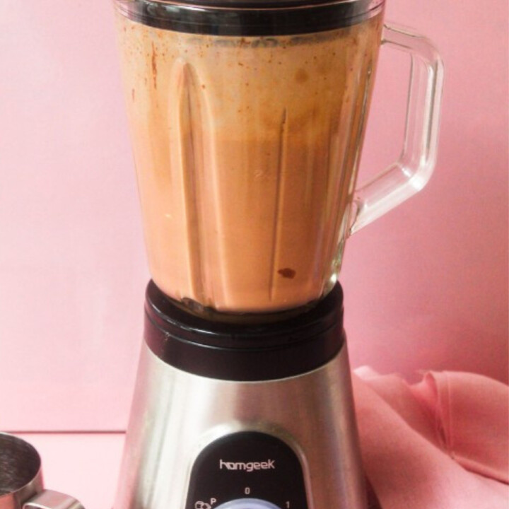 Easy Nutella Milkshake - Sims Home Kitchen