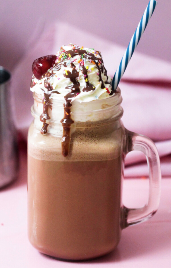 Easy Nutella Milkshake | Sims Home Kitchen