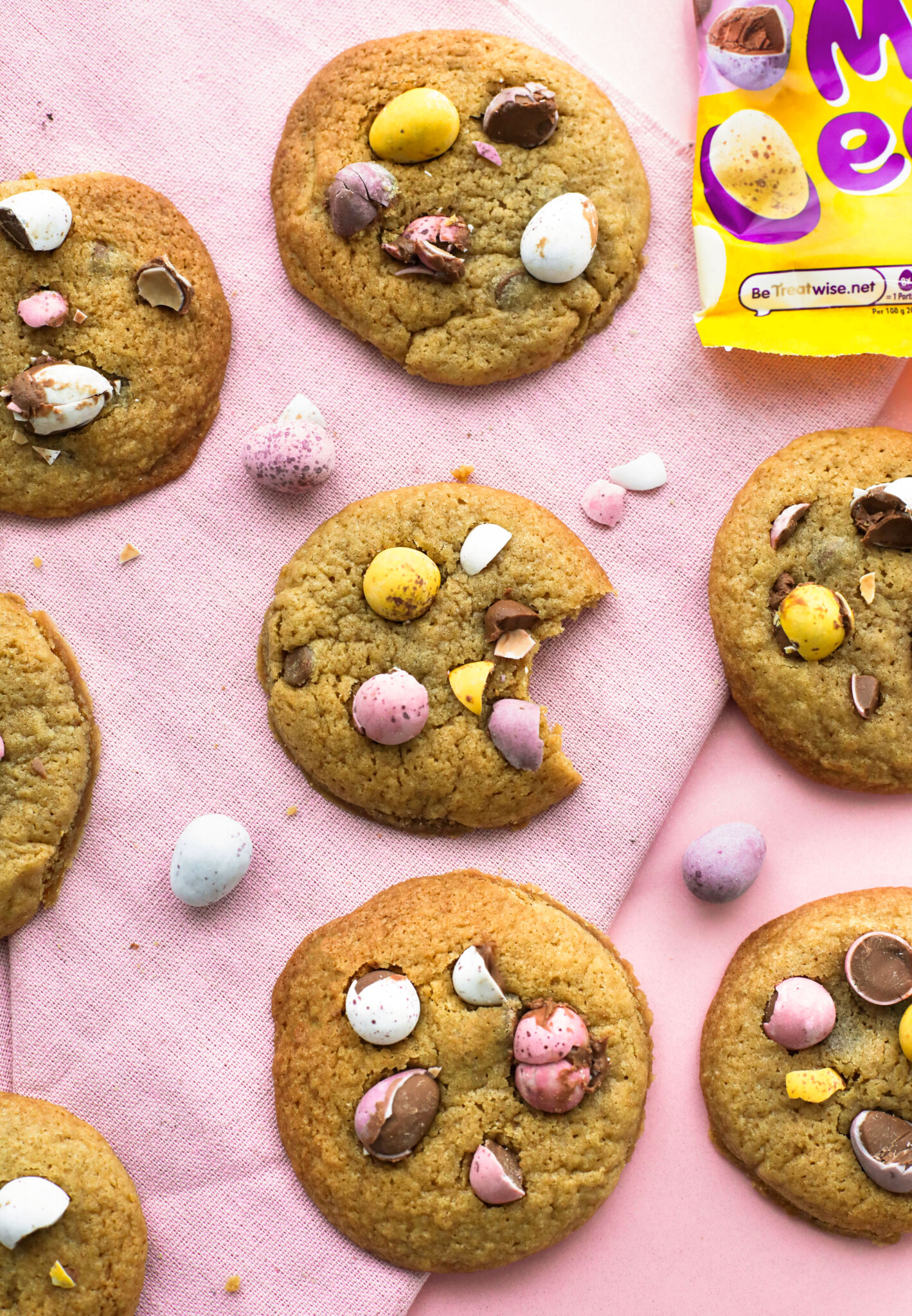 Easy Mini Egg Cookies | Sims Home Kitchen