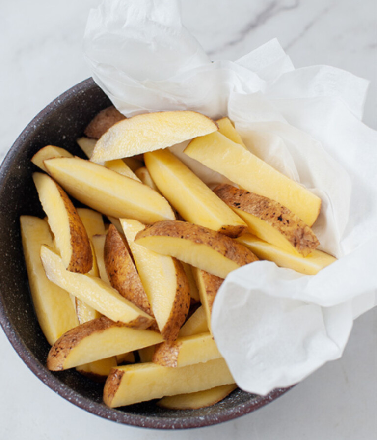 Oven Baked Skin On Fries - Sims Home Kitchen