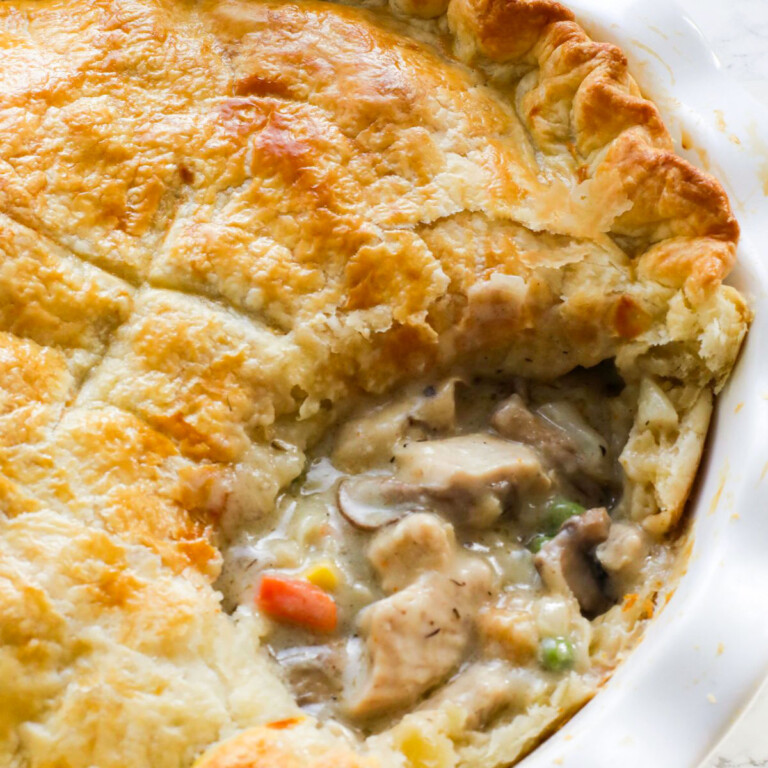 Easy Creamy Chicken and Mushroom Pie - Sims Home Kitchen