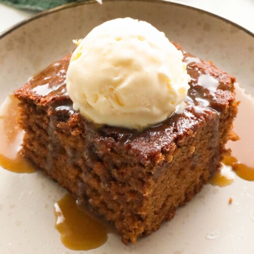 Easy Moist Ginger Cake - Sims Home Kitchen