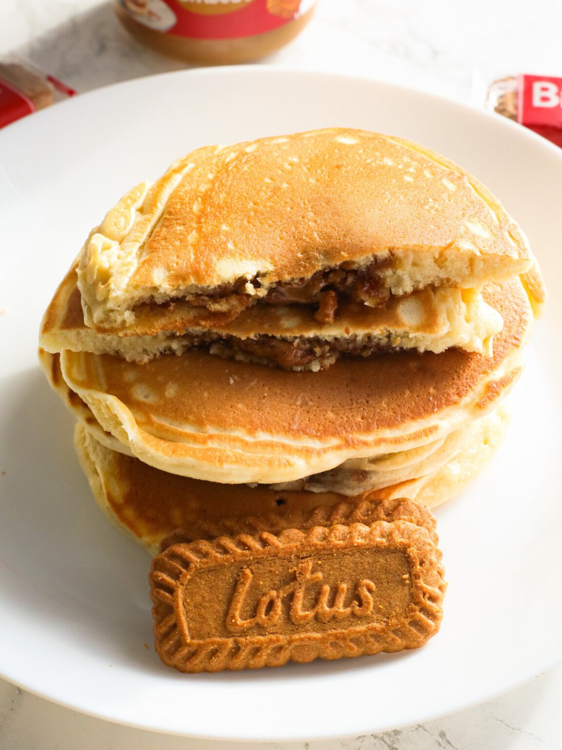 Lotus Biscoff Stuffed Pancakes - Sims Home Kitchen