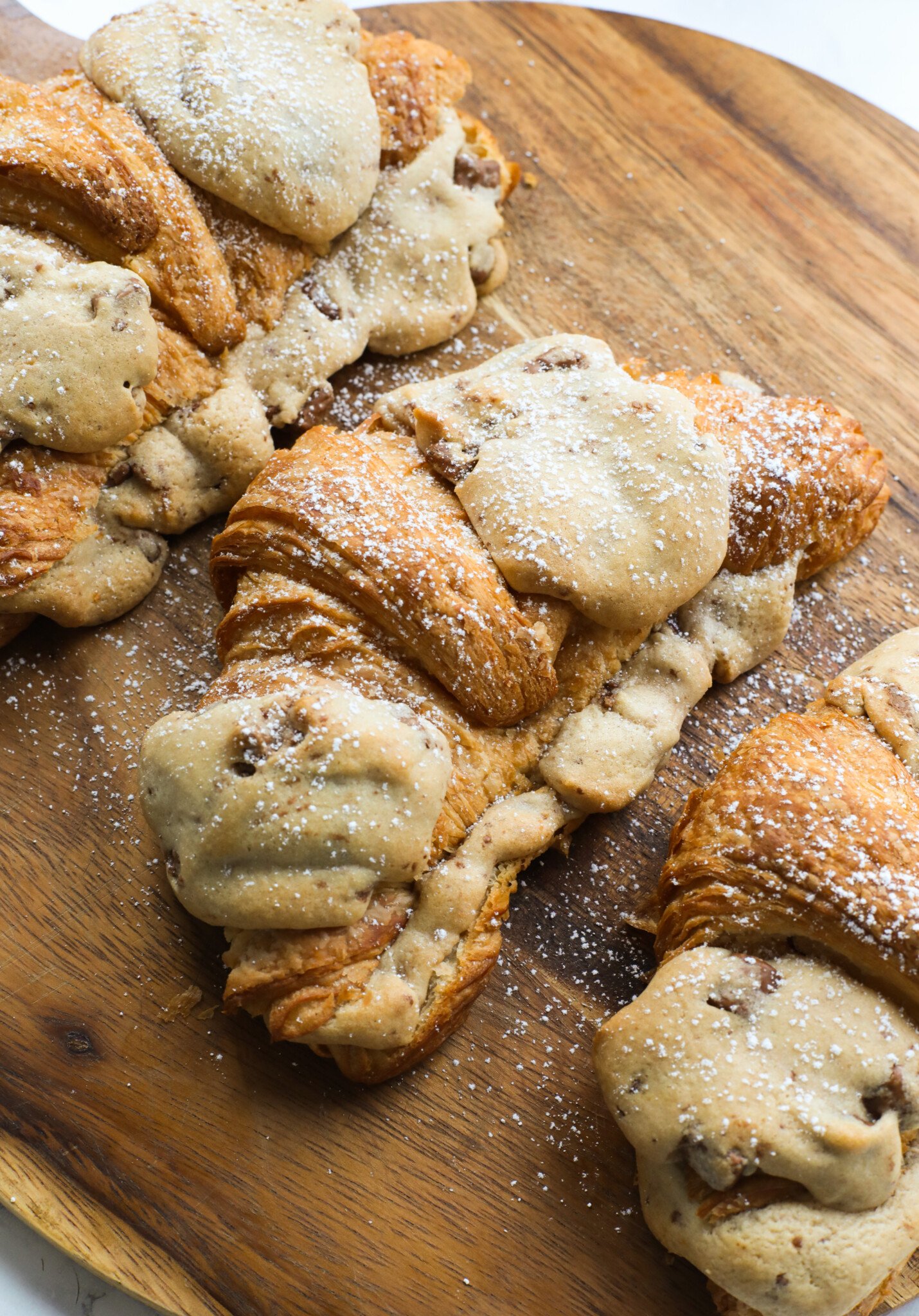 Viral Cookie Croissant (Crookie) - Sims Home Kitchen