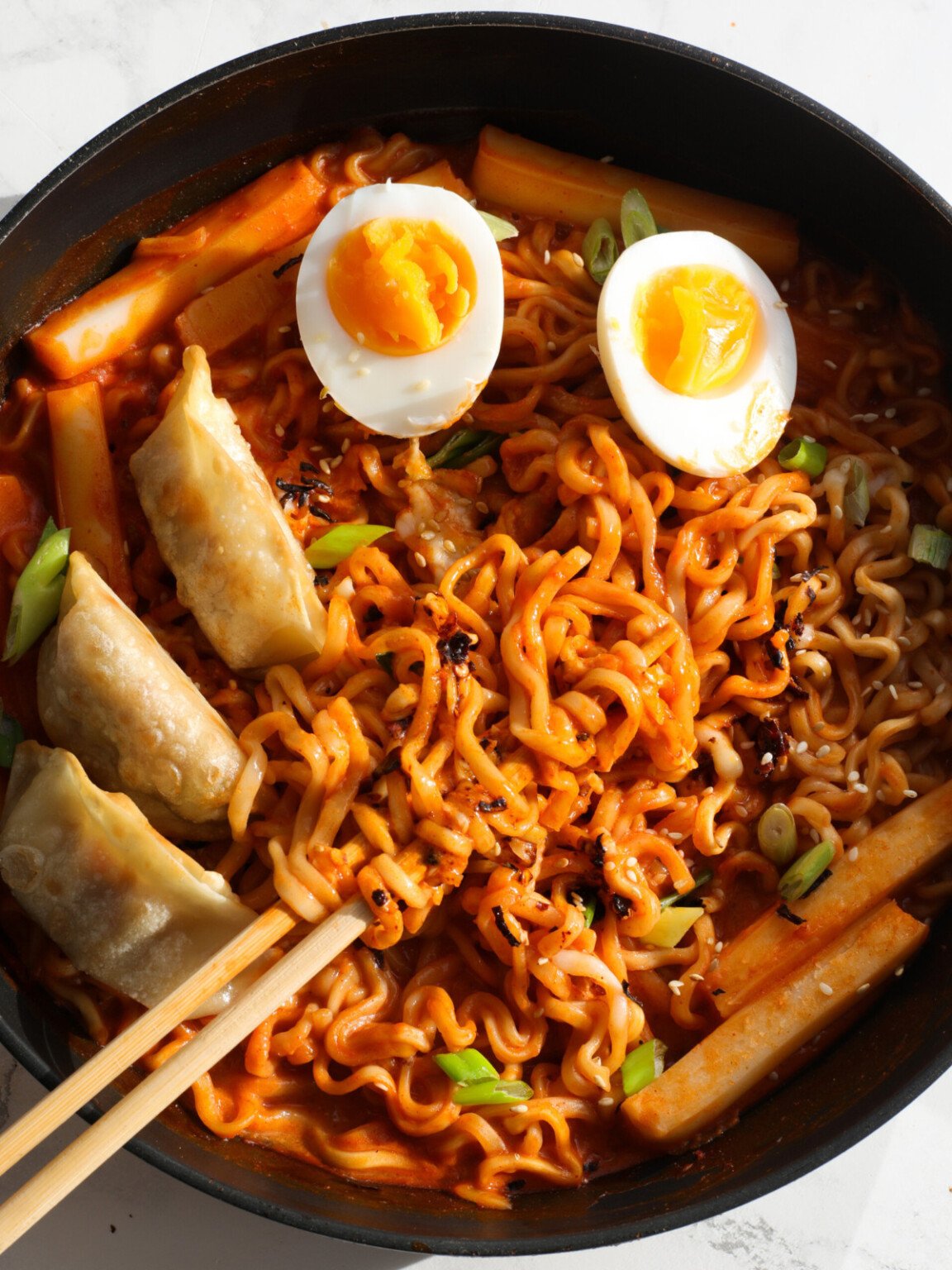 Viral Buldak Noodles - Sims Home Kitchen