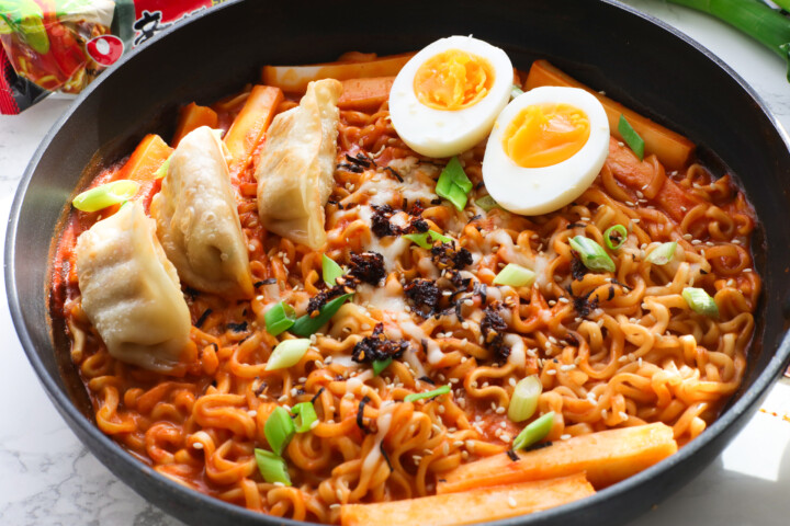 Easy Buldak Noodles Recipe - Sims Home Kitchen