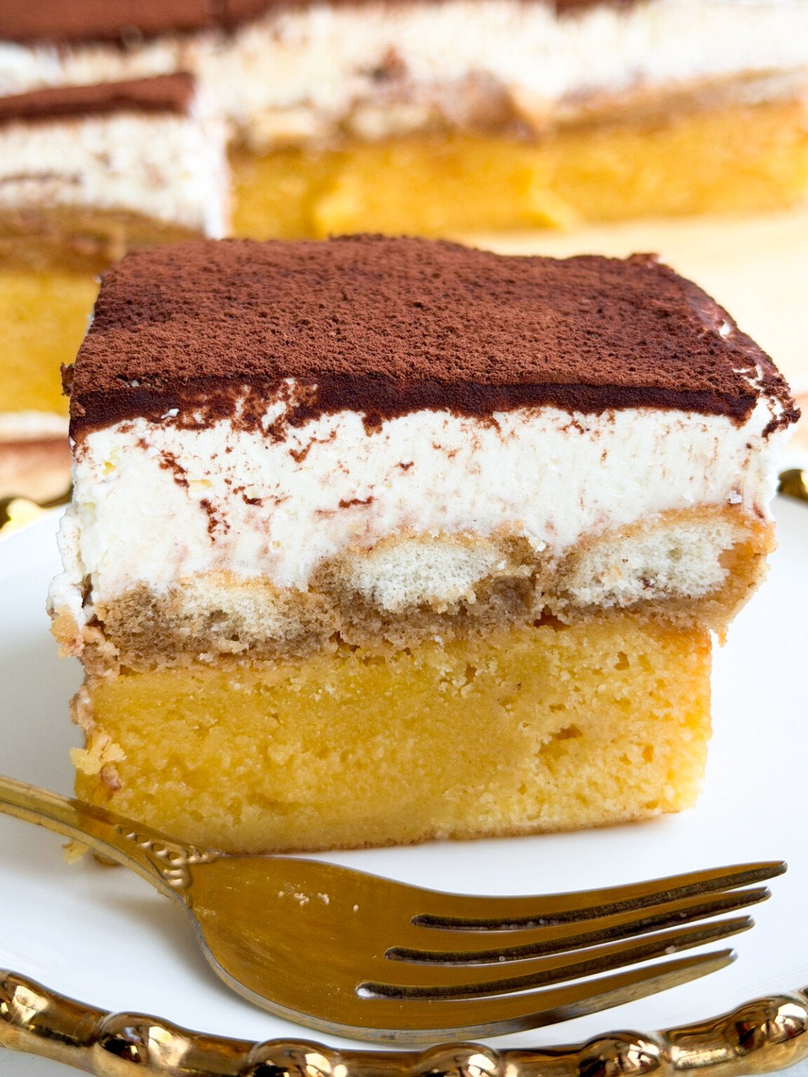 Tiramisu Blondies - Sims Home Kitchen